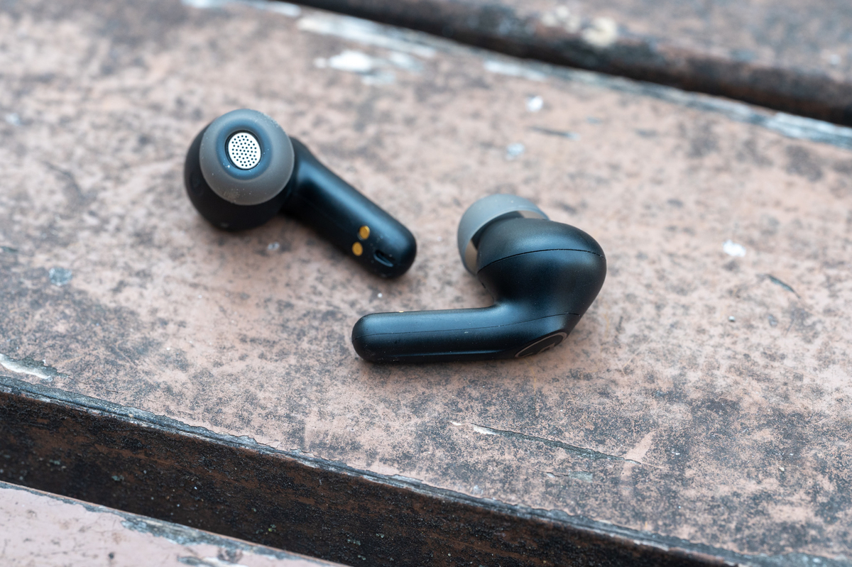 (True Wireless Earbuds Review) SOUNDPEATS Life: True Wireless Earphones ...