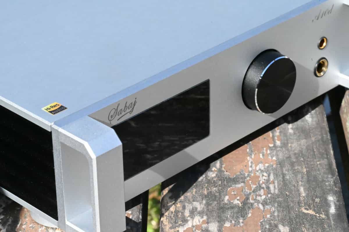 【海外レビューまとめ】プレミアムDAC/プリ&ヘッドホンアンプ「Sabaj A10d 2022」の海外レビューまとめ - audio-sound @ hatena