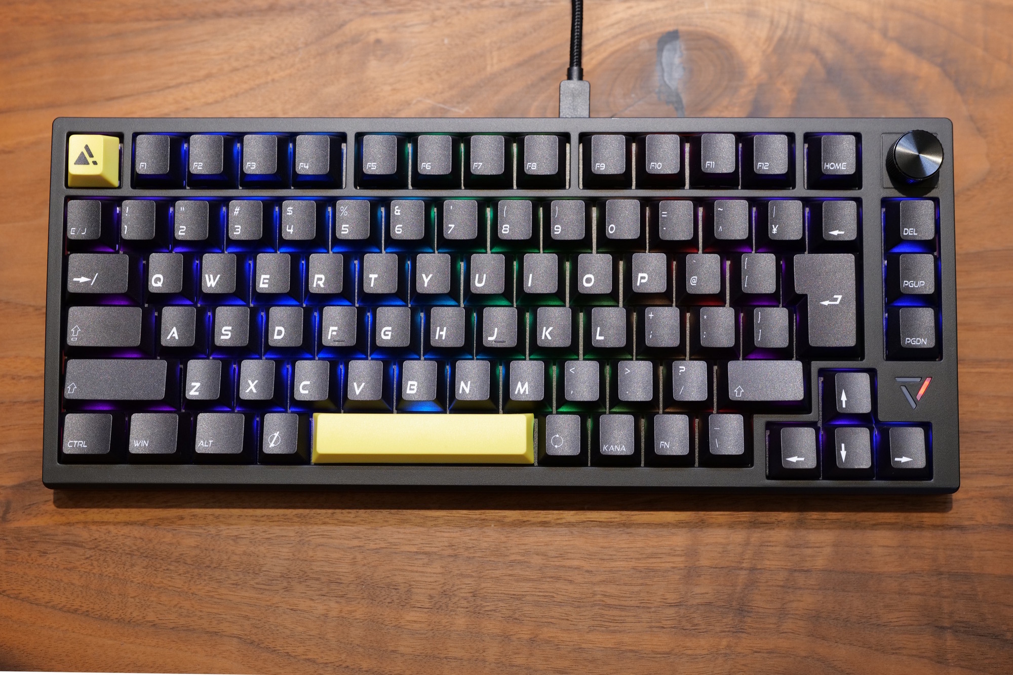 JIS 配列 75% キーボード UP-MKGA75 + MDA Future Suzuri - ムダな行動力