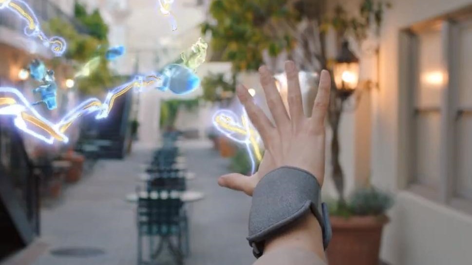 Augmented Reality Entertainment by Sony - The Road to Next Gen Ludens