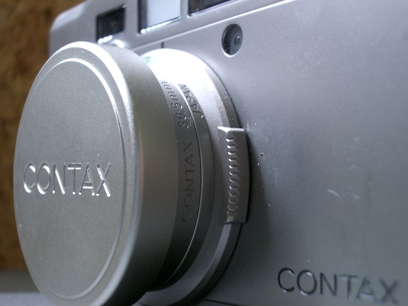 CONTAX Tix - kiricub