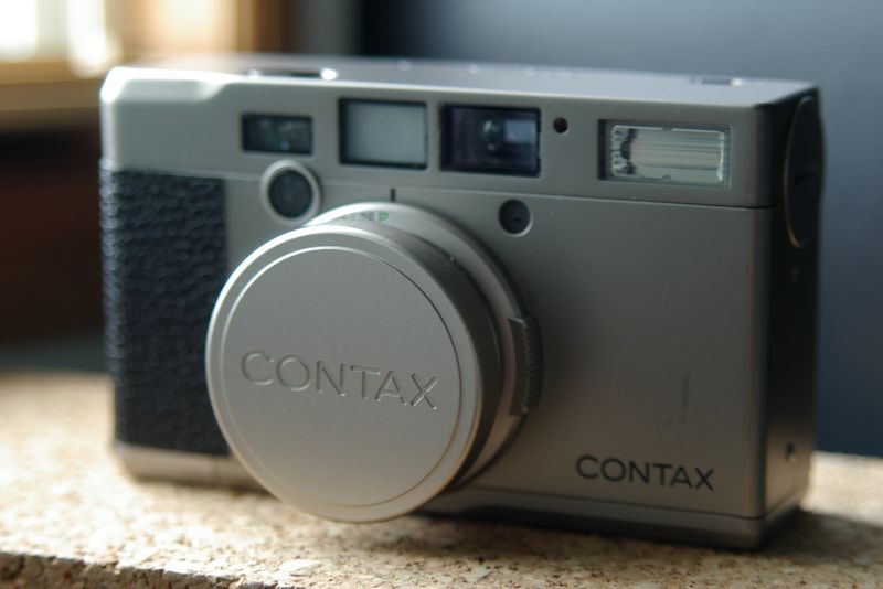 CONTAX Tix - kiricub