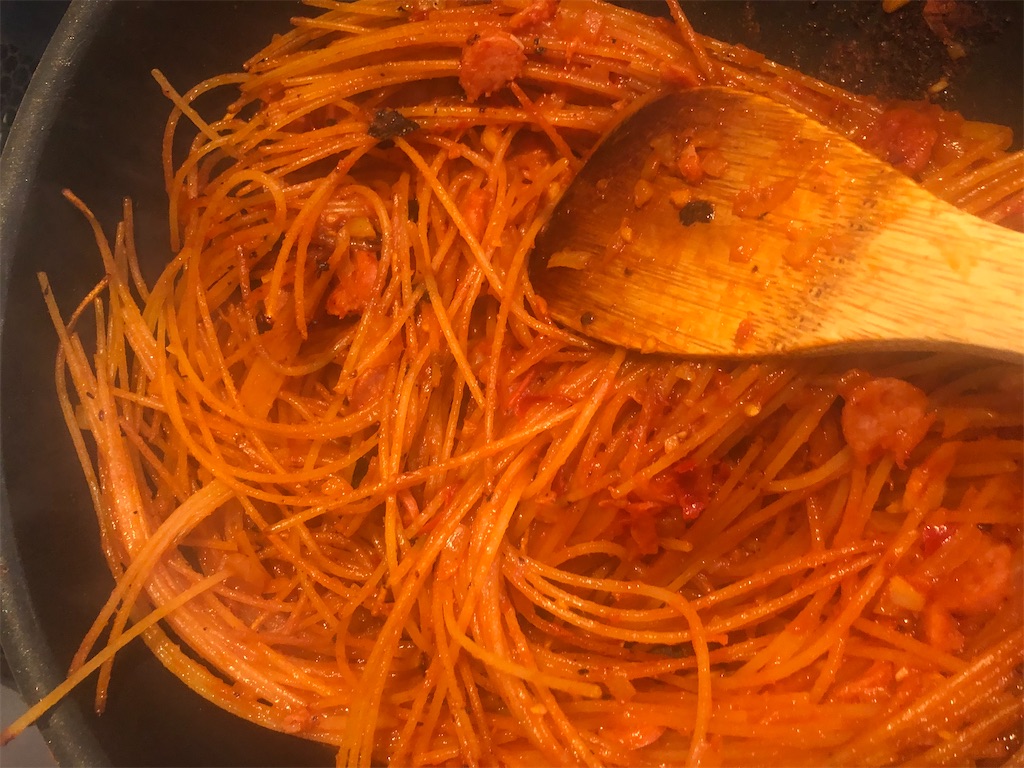 今日のうちご飯 暗殺者のパスタとめかぶ - kitinaの手抜きで美味しい料理ブログ