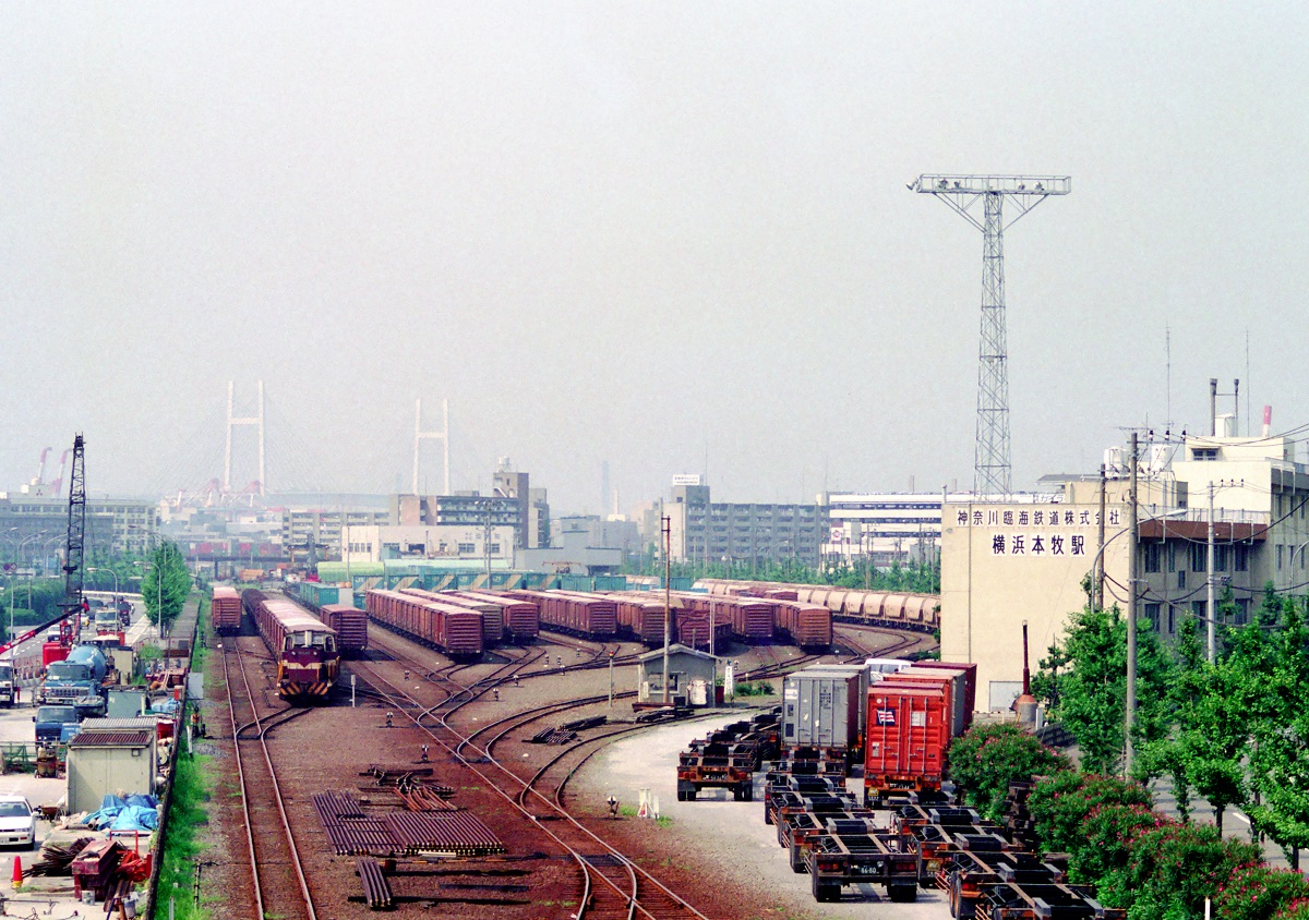 第875話 1992年神奈川臨海（本牧）：旅客化は夢の彼方へ（その2） - ローカル線の回顧録