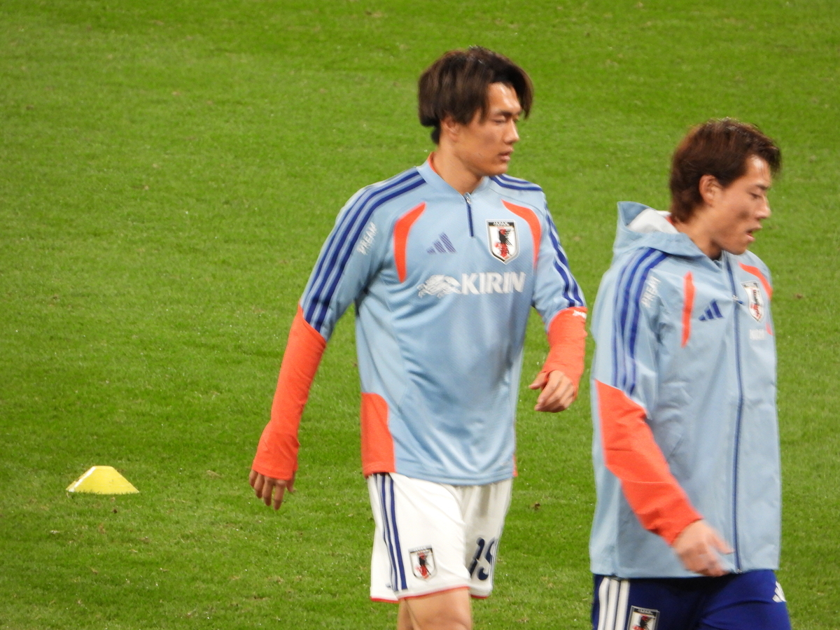 苦しんだ前半(11/18日本対ボリビア) - Kobby loves 埼玉＆レッズ