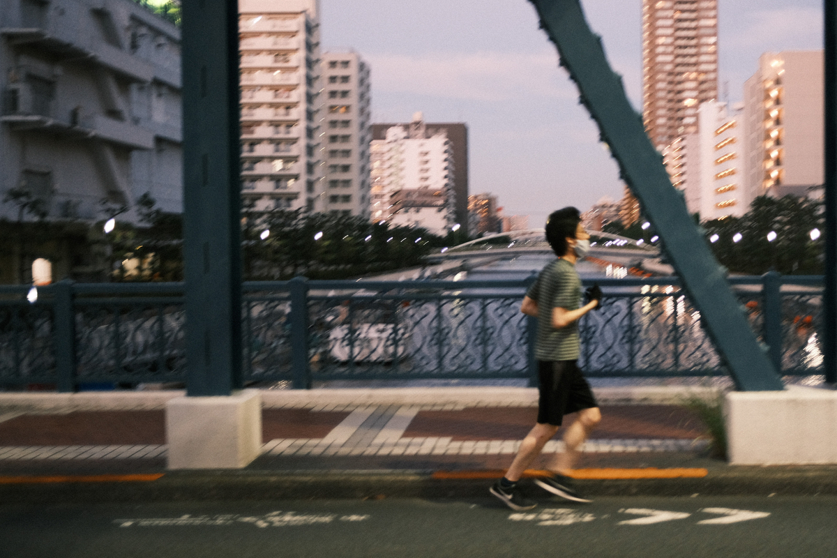 ことごとく全犬が雷が苦手な可能性 - 4階建ての2階部分