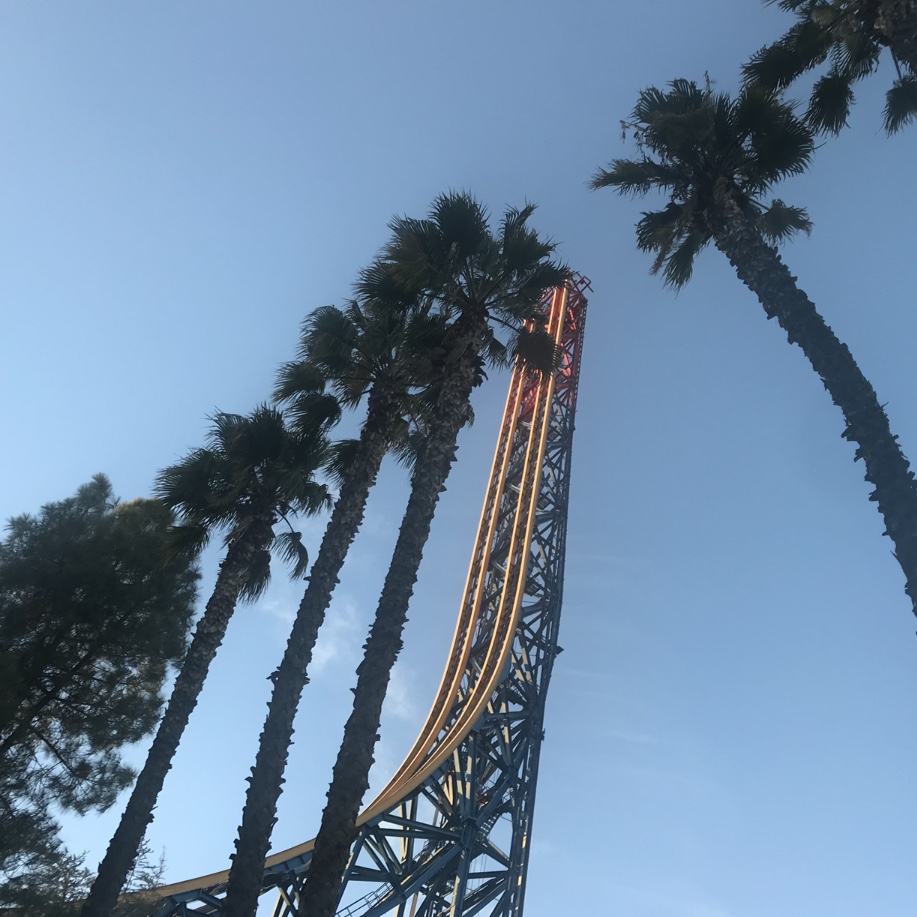 【観光】世界一の絶叫系テーマパーク"Six Flags"に言ってきた！！ - 光一郎のアリゾナ留学ブログ