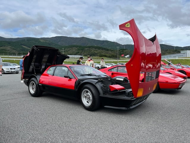 フェラーリの真髄 ～V12 Boxerの織りなす夢の極致～ - kojack-ferrariのクルマ道