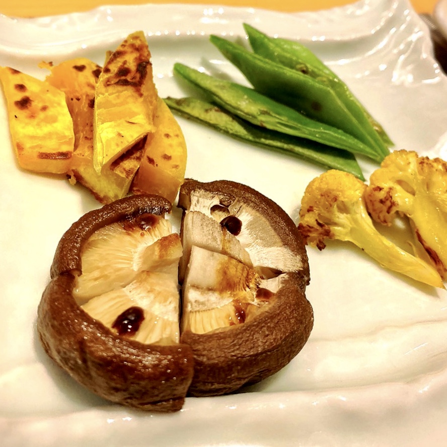 鉄板焼：【東京駅近】大人の隠れ家感あるお店で”鉄板焼きディナー”を味わいたい方へおすすめ｜TEPPAN MARU - 日本のグルメ ...
