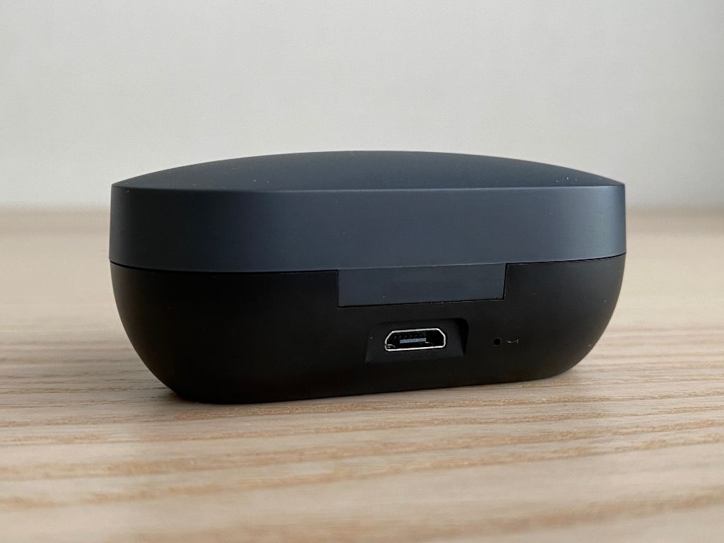 【SOUNDSOUL E1 レビュー】小さくても長時間再生。業界最軽量クラスの完全ワイヤレスイヤホン - +ログ