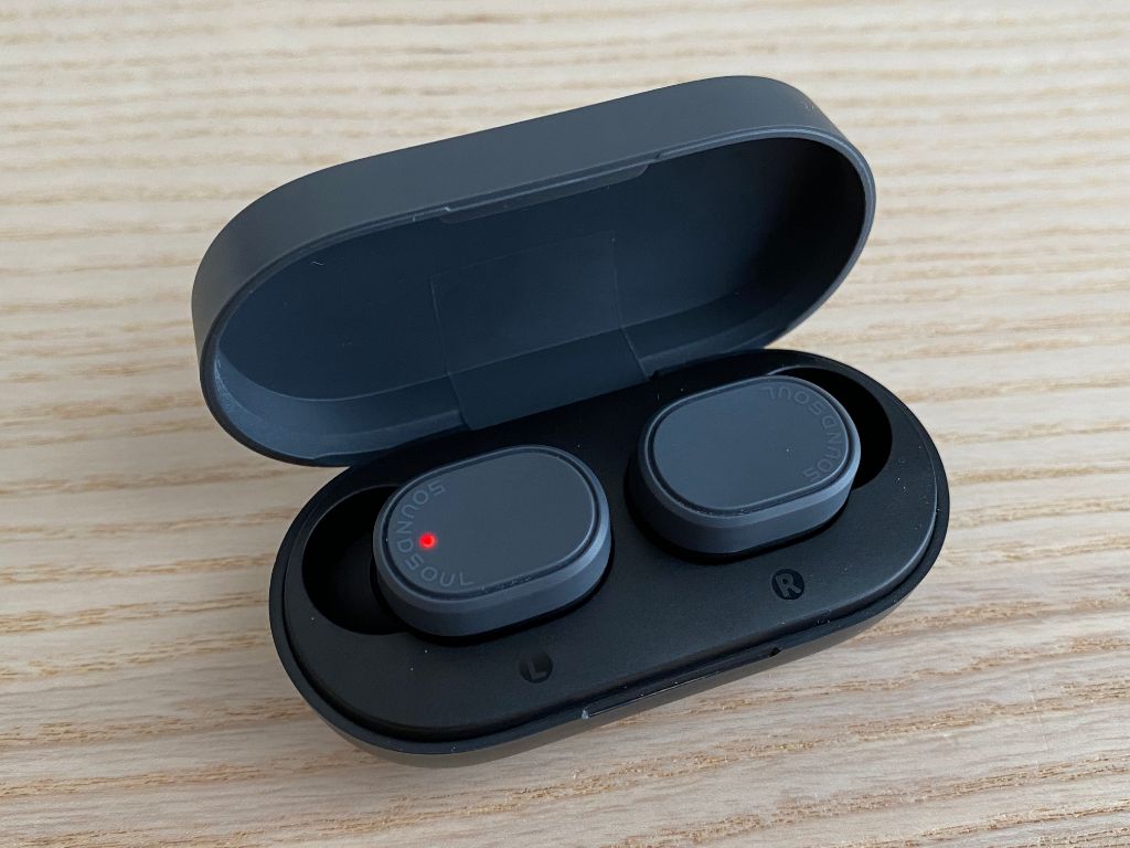 【SOUNDSOUL E1 レビュー】小さくても長時間再生。業界最軽量クラスの完全ワイヤレスイヤホン - +ログ