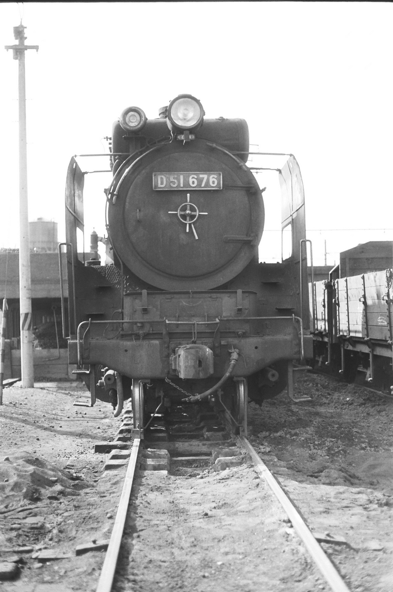 八王子機関区のD51とC58 - お安く気軽にゆるっと16番