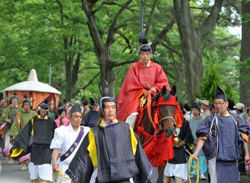 賀茂街道を行く葵祭 (2) - 新旧の鉄道と風景の撮影紀行（2）