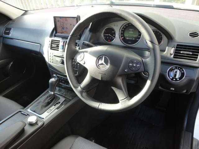 最新特選車情報 - メルセデス・ベンツ厚木 サーティファイドカーセンター