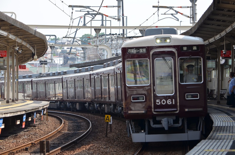 阪急5000系5010F、今津線で運用開始 - 新車・廃車情報@関西発鉄道の部屋