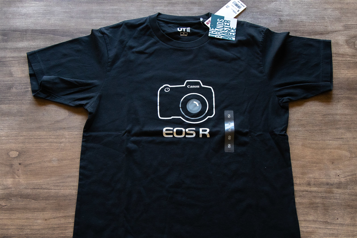 キヤノン EOS R Tシャツをゲット！ユニクロ UTコレクションのグラフィックTシャツ。 - 暮らしの顛末（くまくまコアラ）