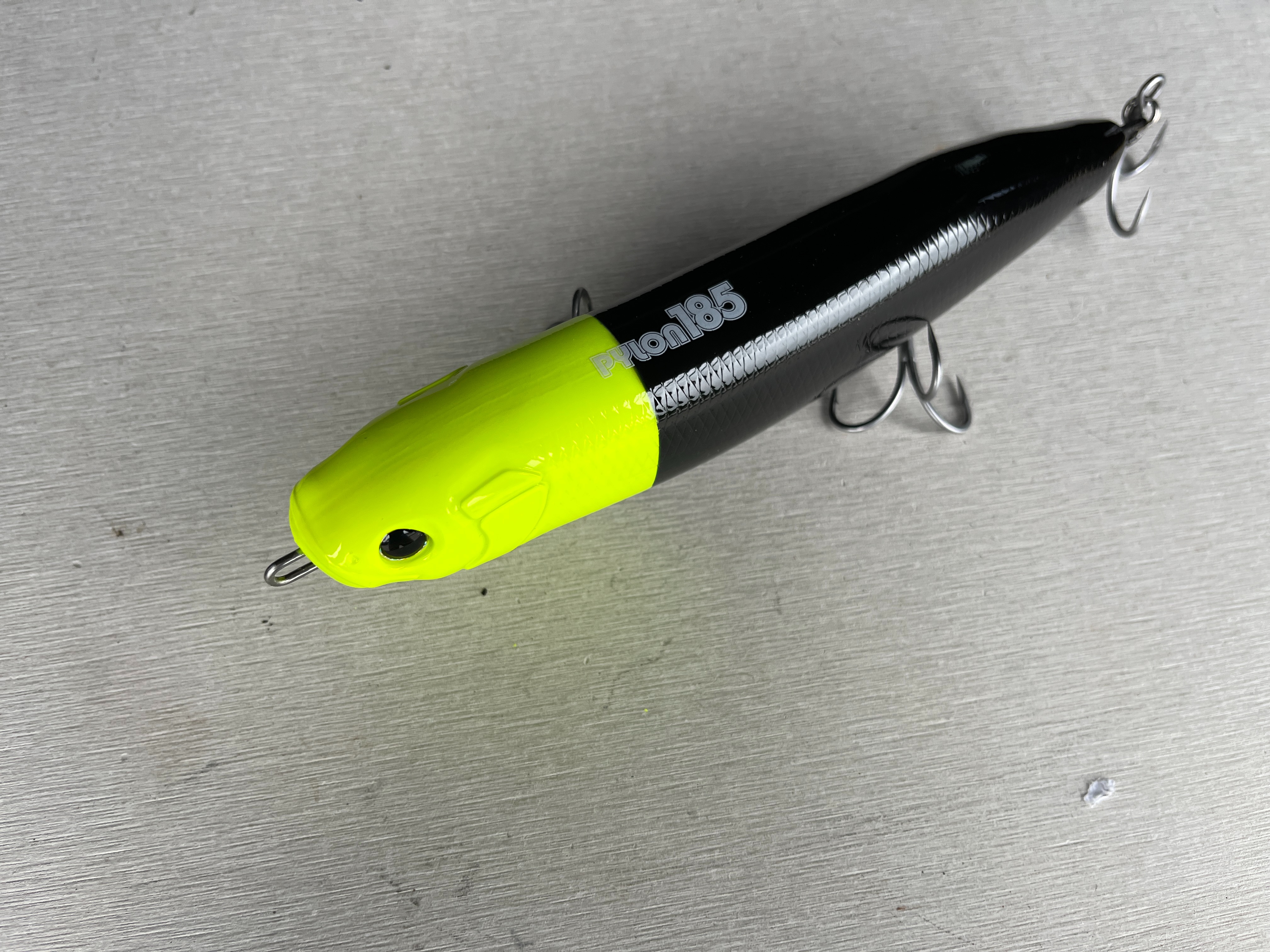 HIDEUP / PYLON 185 - KURIBOX BLOG