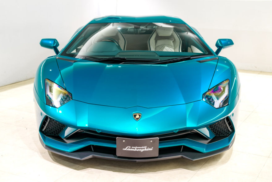 【40周年記念カラーVerde Artemis】のランボルギーニ アヴェンタドール S が販売中 - Diamond Carz Blog