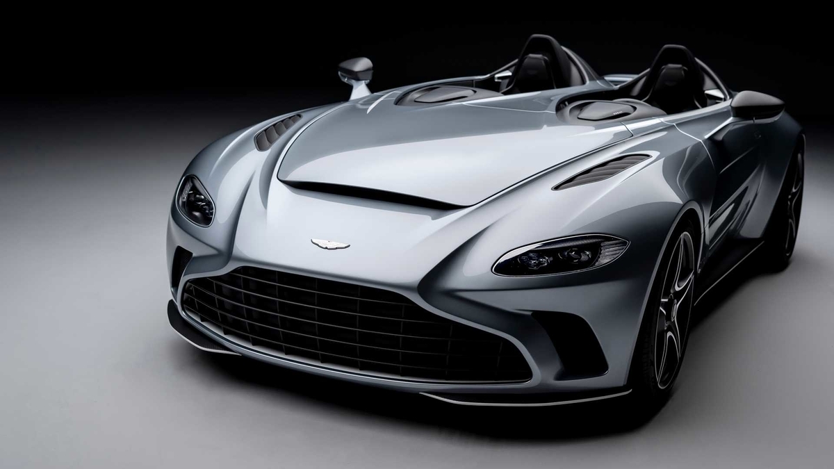 アストンマーティンが88台限定、1億円超のv12スピードスター発表!700馬力、最高速度は300km H Diamond Carz Blog