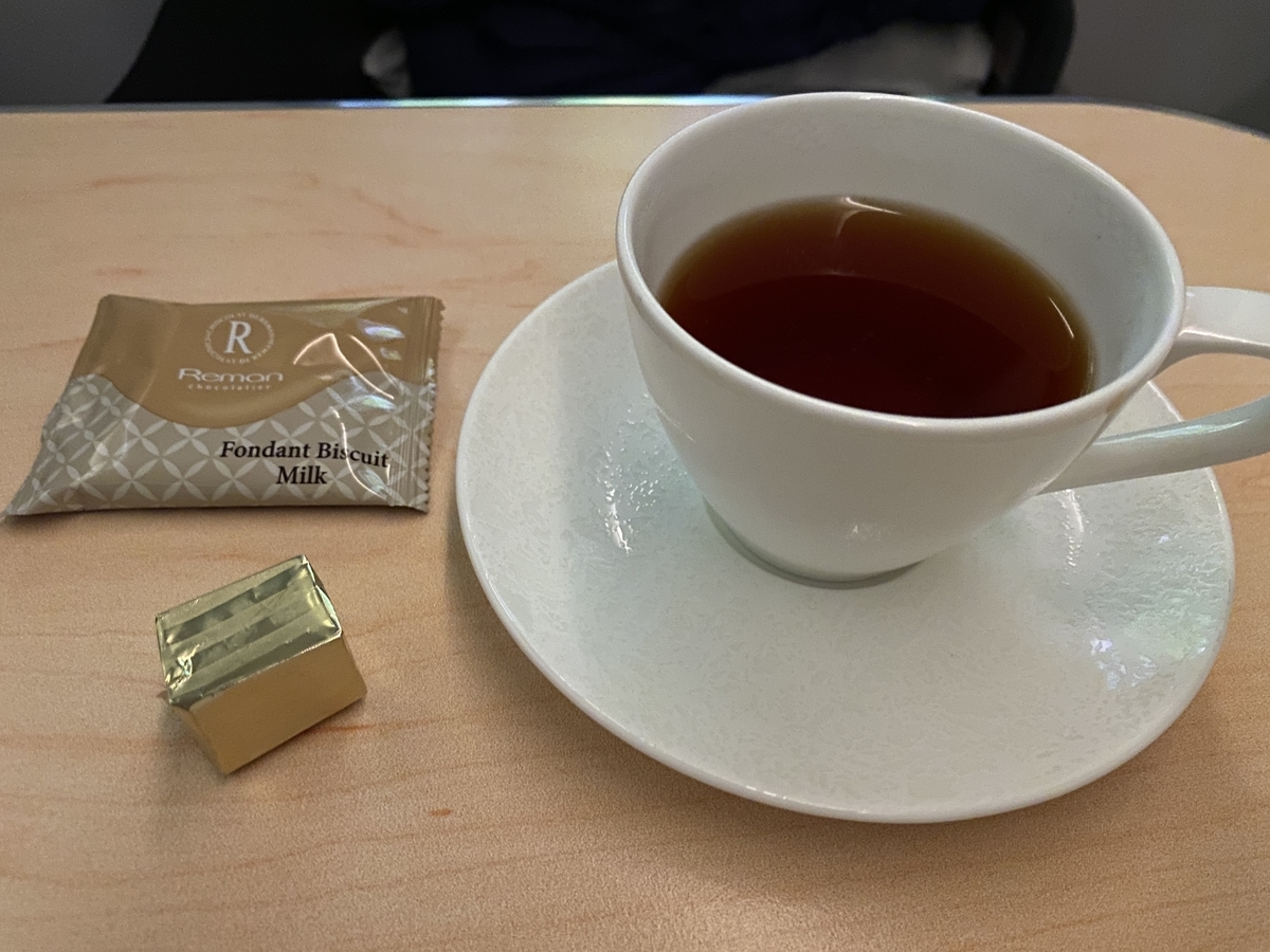 【人生初ビジネスクラス】ANA NH107 サンフランシスコ→羽田 搭乗記！フルフラットで快眠 - wakamaga