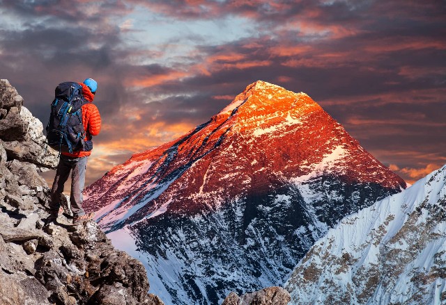 Everest is like Shibuya. - DMM英会話で目指す英検準1級合格!