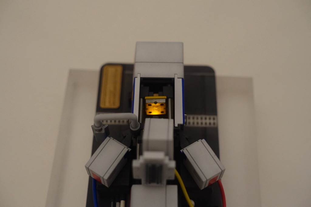 バンダイホビーセンターオリジナル電動式4色射出成形機【BANDAI 1:60 Electromotive Style Injection ...