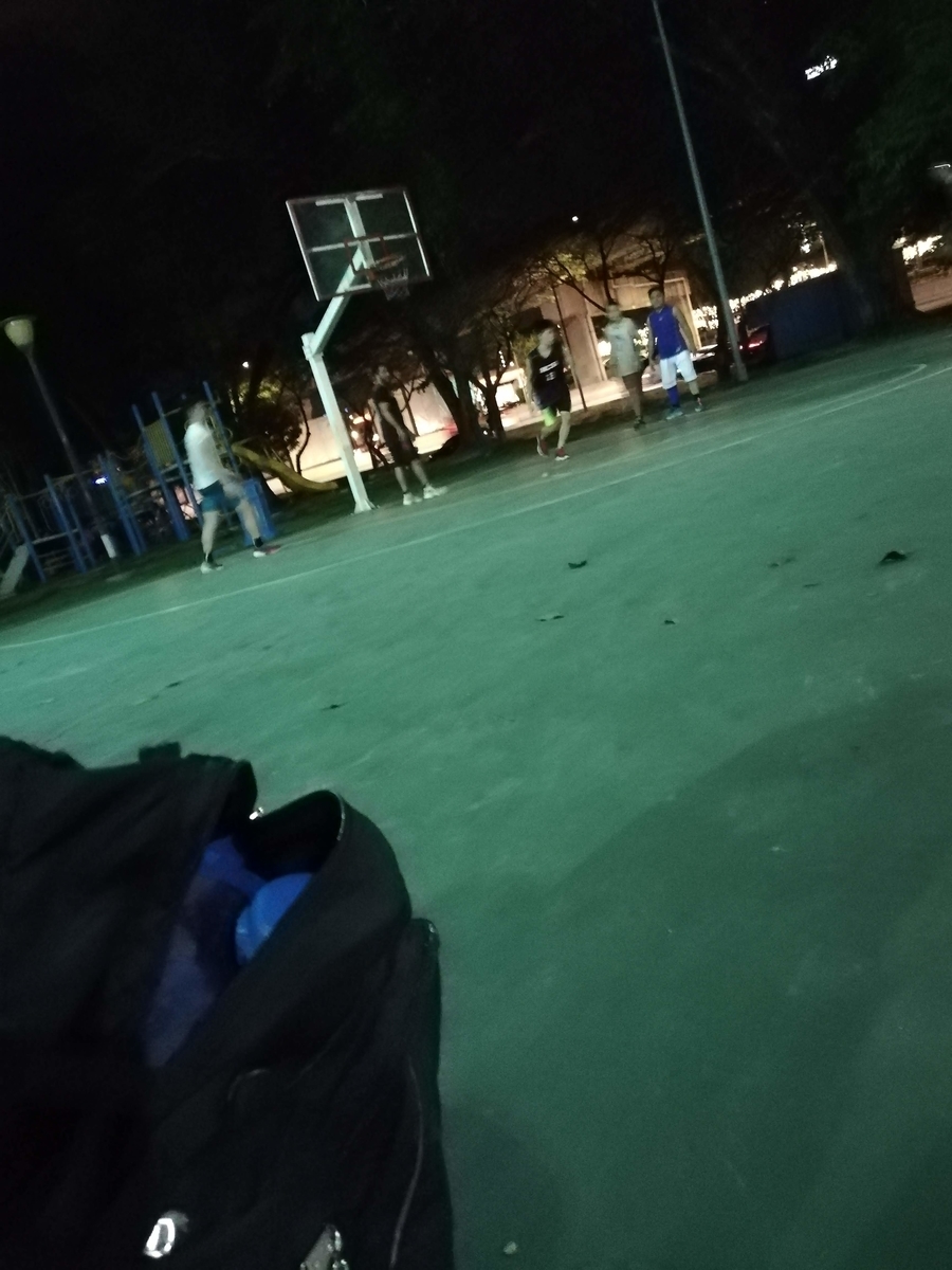 マレーシア バスケットコート - lat_walk l マレーシアインター生