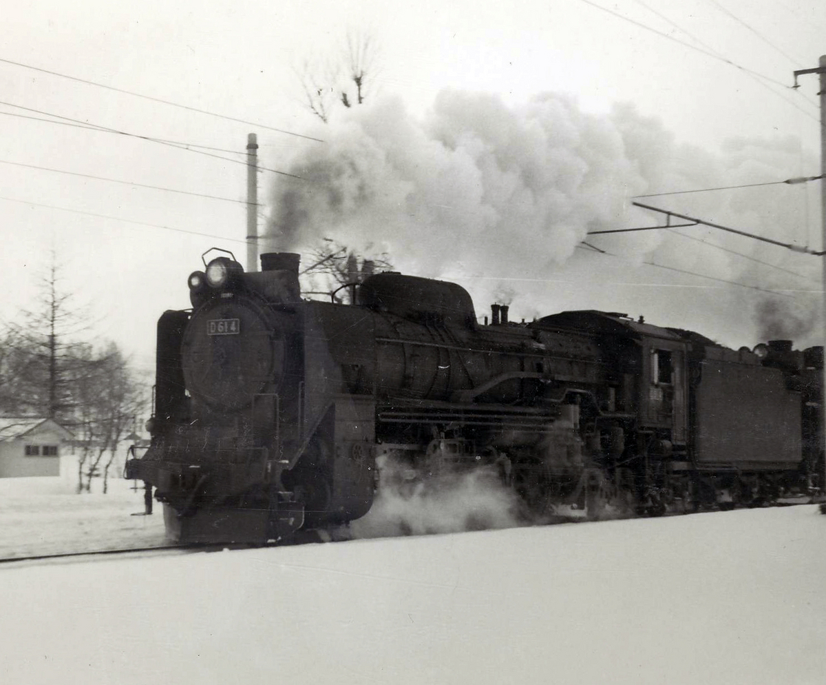 d61型蒸気機関車と似た車両が戦前にも計画されていた。 - 本棚の住人の鉄道忘備録
