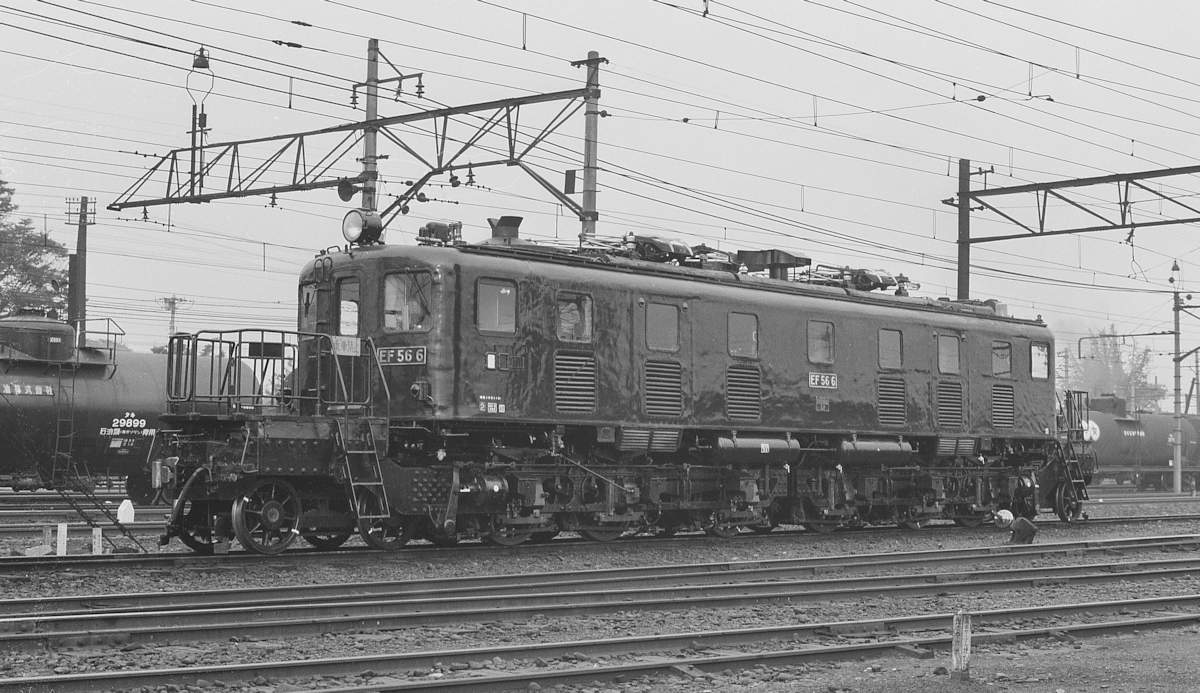 ef56 katoの製品は変形機の6号機と7号機だった。 - 本棚の住人の鉄道忘備録