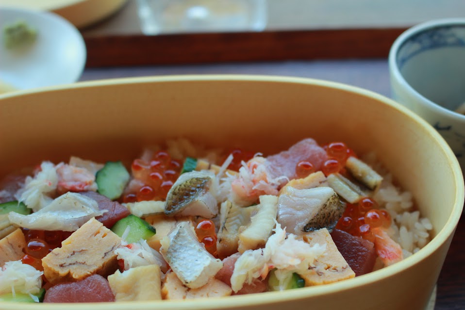 鮨喫茶すすす｜元町・中華街の穴場カフェで味わうお鮨と癒やしの空間 - HSPママの癒しのカフェ巡り