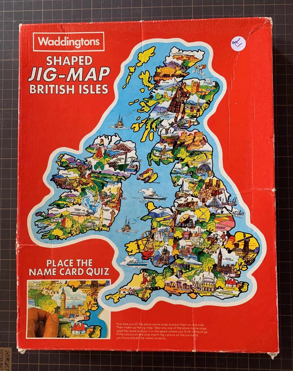 WaddingtonsのShaped JIG-MAP、グレートブリテン島が地理も学べるジグソーパズルになってるよ。 - なる子とマーナル☆