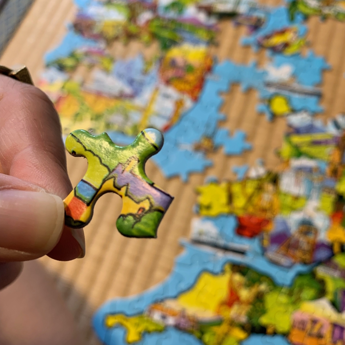 WaddingtonsのShaped JIG-MAP、グレートブリテン島が地理も学べるジグソーパズルになってるよ。 - なる子とマーナル☆