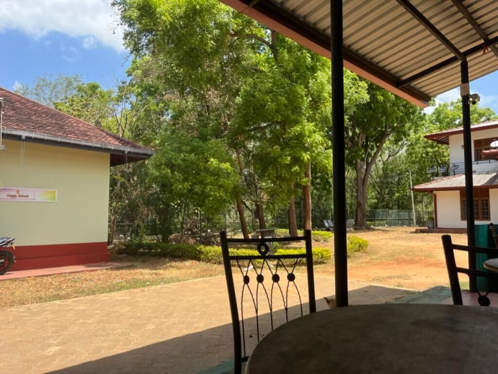 【2023年】Ruhunu Hela Bojun Hala。スリランカ南部州産業開発局（SPIDA）が運営の安心安全レストラン【Sri ...