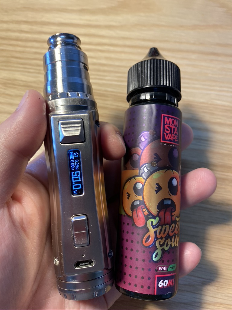 【Monsta Vape “Sweet Sour” のレビュー】強めの清涼感とオレンジ＆カシスの夏向きなリキッド - VAPERS