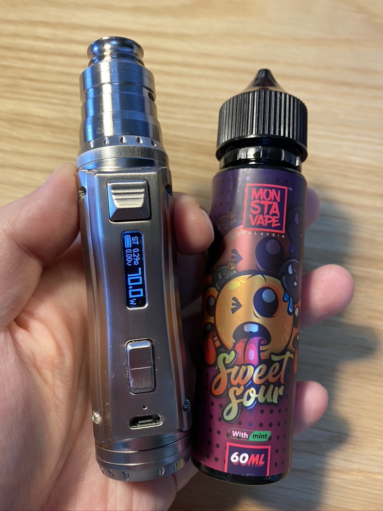 【Monsta Vape “Sweet Sour” のレビュー】強めの清涼感とオレンジ＆カシスの夏向きなリキッド - VAPERS