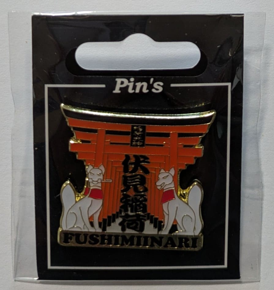 ピンバッチ#2：伏見稲荷大社 on 2024年12月京都旅 をゲットしました。 - manaki_hislog’s blog