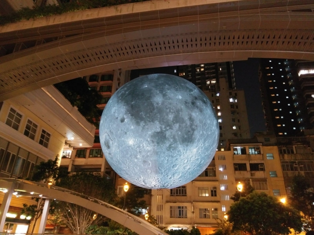 香港湾仔 利東街 Museum of the moon - hanakoの香港日記