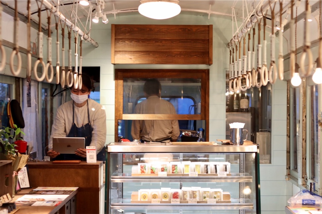 大牟田駅の「hara harmony coffee (ハラハーモニーコーヒー)」｜懐かしの路面電車を利用したカフェ - マサテツ〜食べ鉄旅日記〜