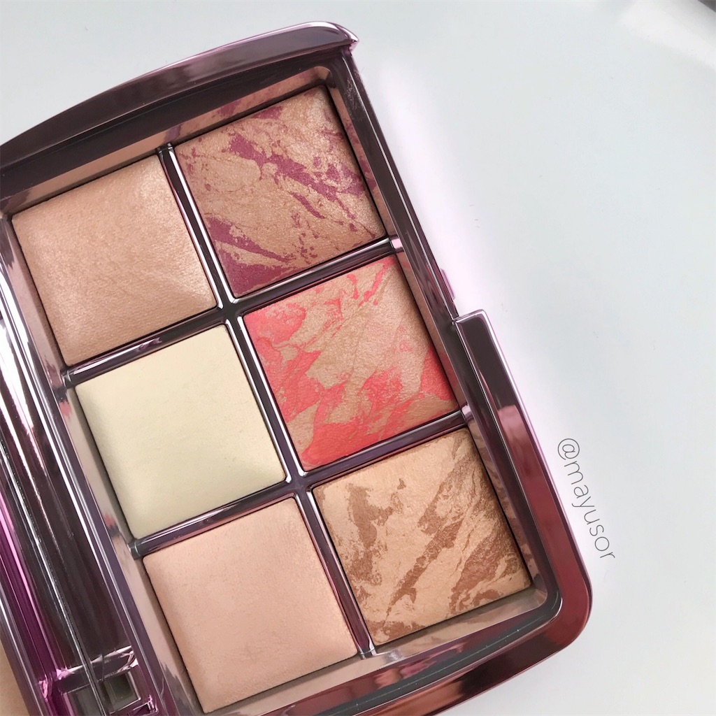Hourglass AMBIENT® LIGHTING EDIT - VOLUME 4 - mayusor