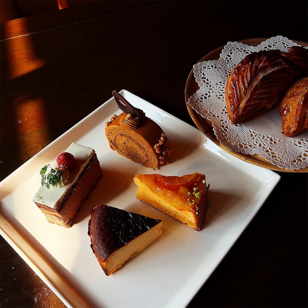 1月 週末喫茶 まとめ〜 - one table