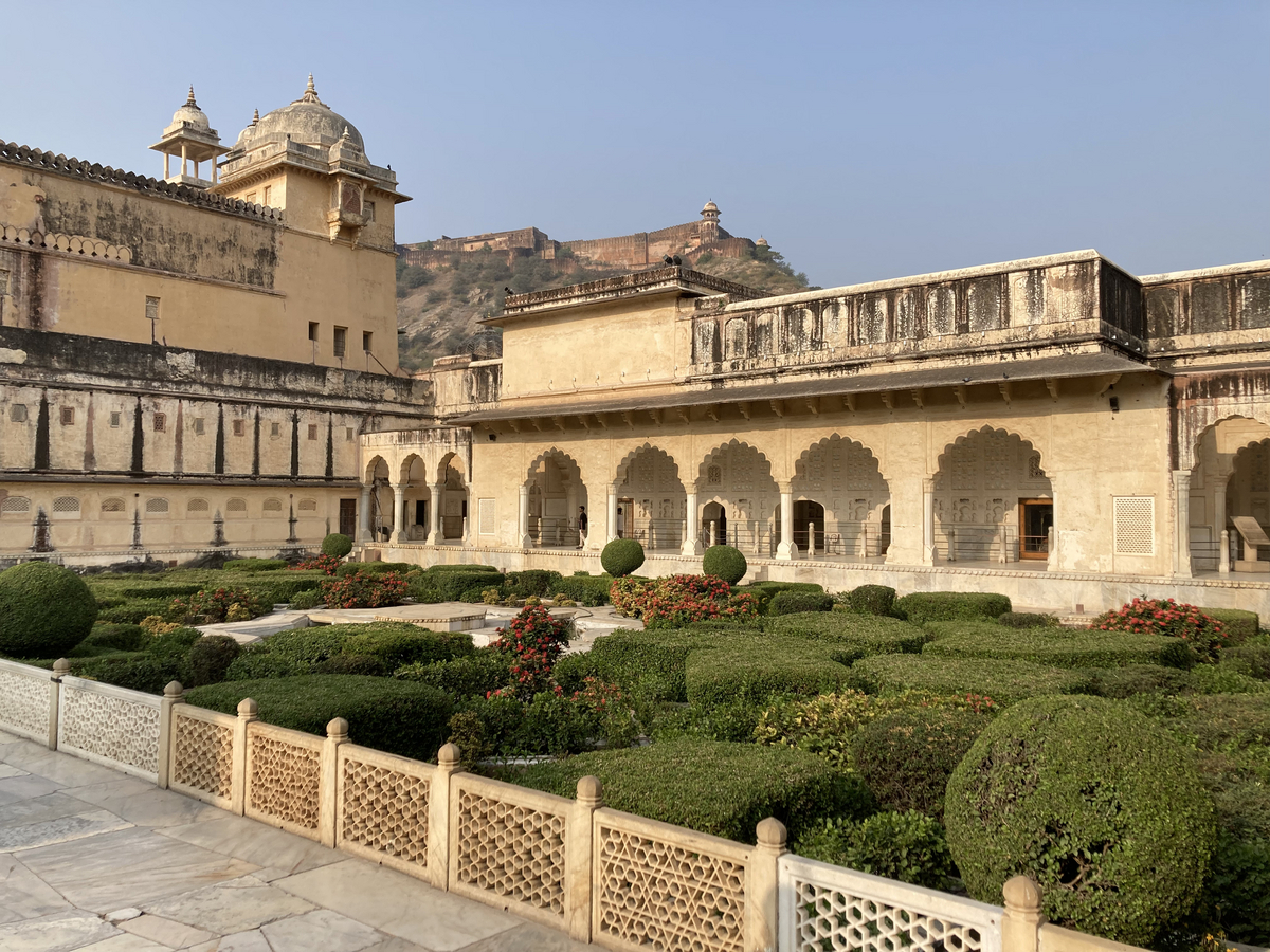 Jaipur ‘Atithi Guest house’ - マコノヒーの所感