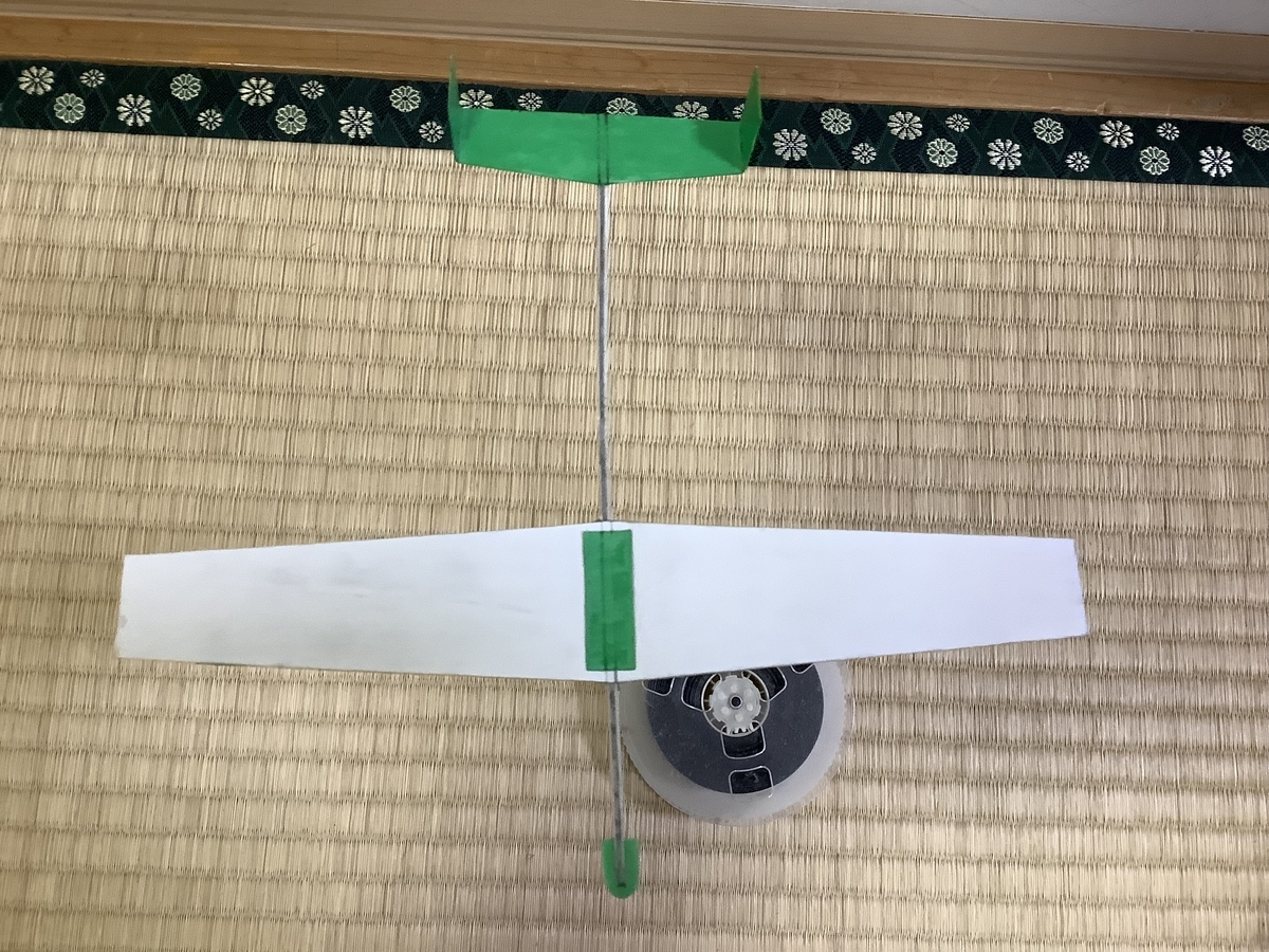 紙飛行機S-6 - めがねふくろうのてるてる紙飛行機製作記