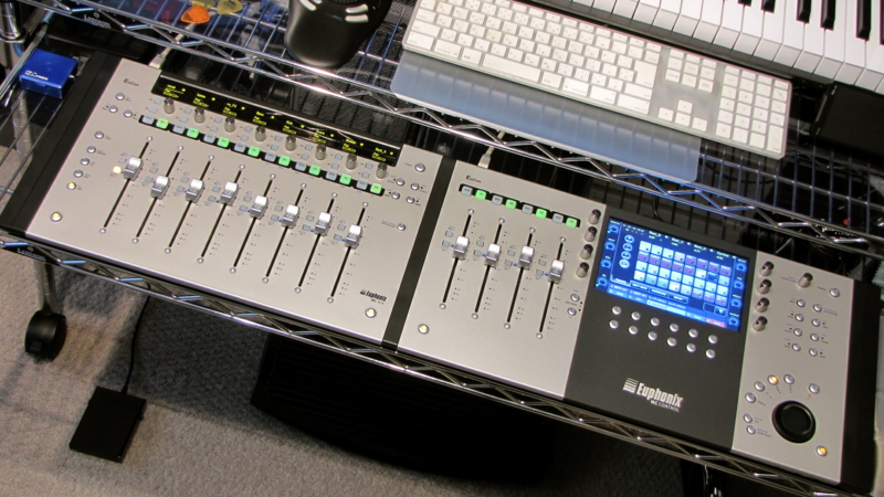 Euphonix MC Control & MC Mixを導入 - a2c [MellowJamStudio] のブログ