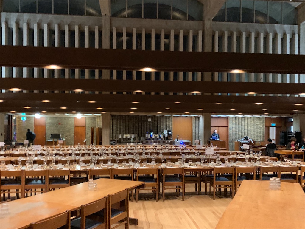 ケンブリッジ大学Churchill collegeでエレガントなFormal dinner〜BarではJazzの生演奏も♬ - イギリス ...