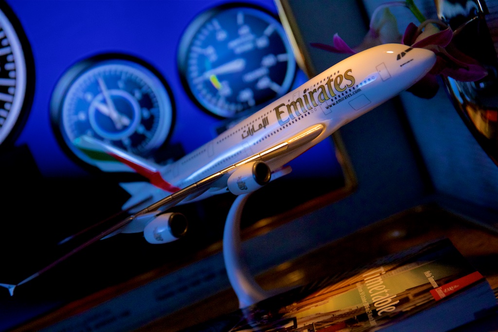 Emirates EK380 Dubai Hongkong A380-800 Firstclass - ぼくはこうして破滅する~特典旅行がやめ ...