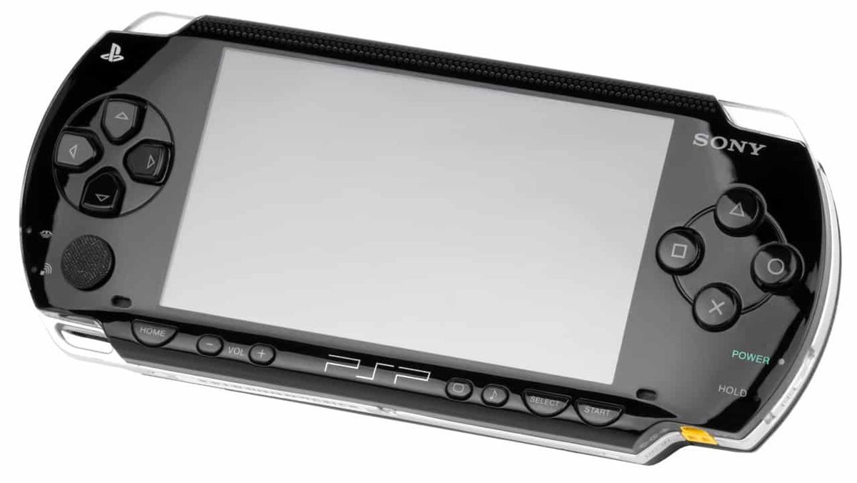 【PSP15周年】これ本当にゲーム機・・？！PSPを買った時の4つの衝撃と記憶に残る3つのゲーム - ソラメシのセーブデータ