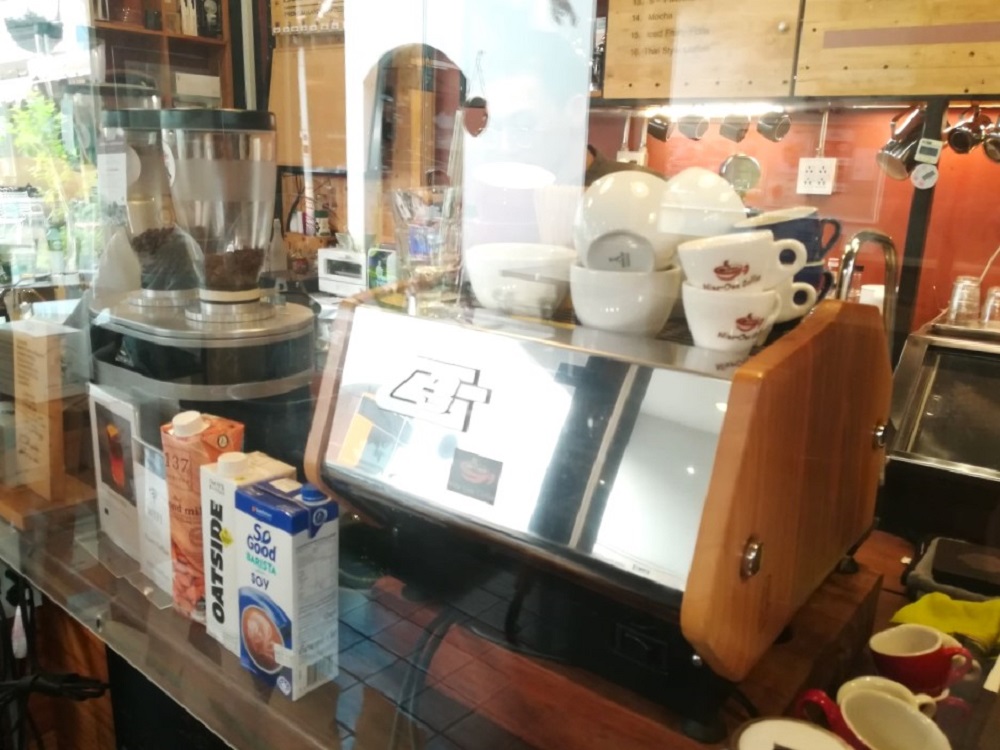 【タイ／チェンマイ】自家栽培のオーガニックコーヒーをお供に、ノマドワークできる「NINE ONE COFFEE」 - ゆるサステナブルな旅と暮らし