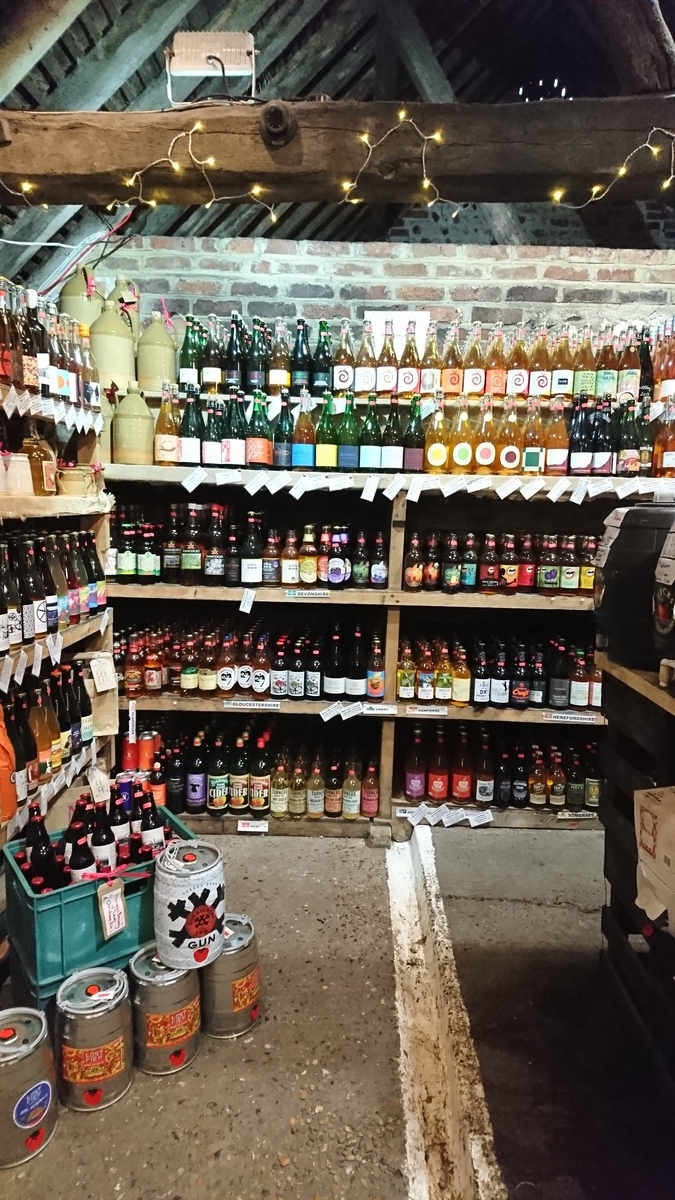 可愛いshopとMiddle farm - Blushing Roses