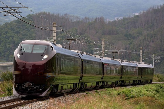 E655系＆E257系本線試運転 in坂北カーブ - 鉄道気分