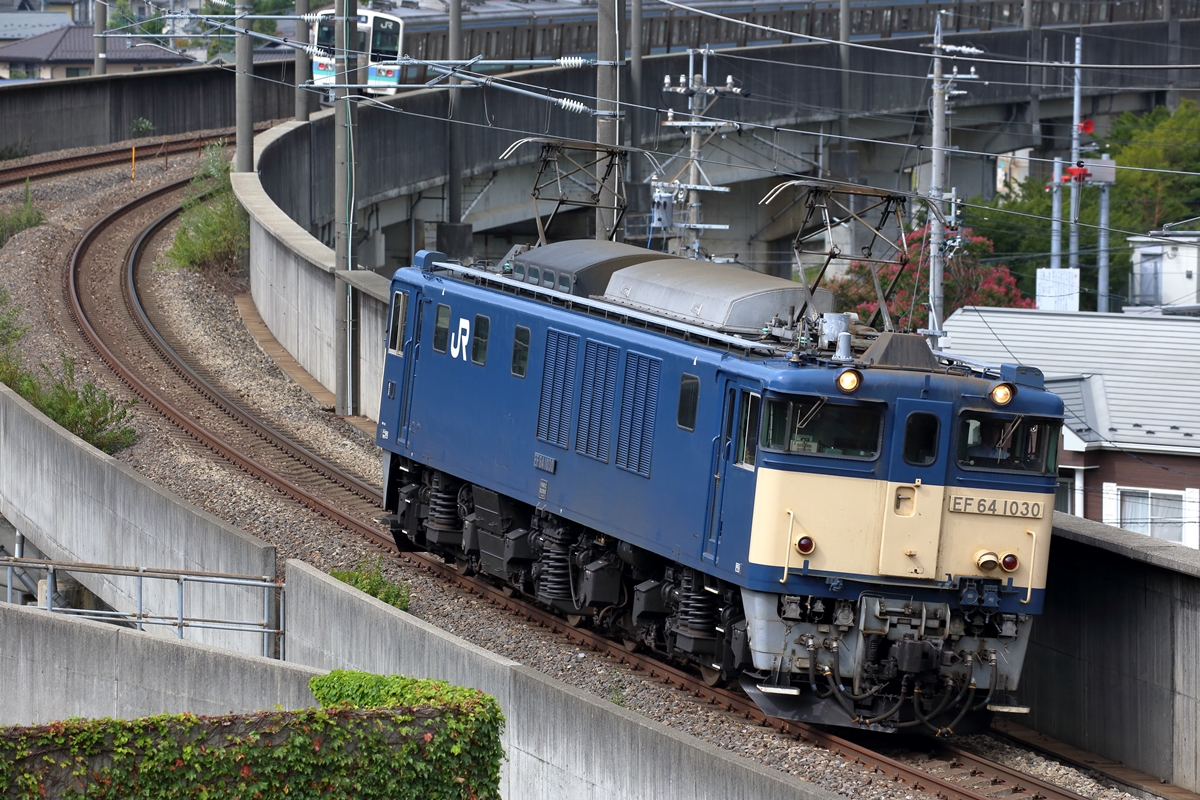 E493系回送を追う @岡谷陸橋＆立場川橋梁 - 鉄道気分